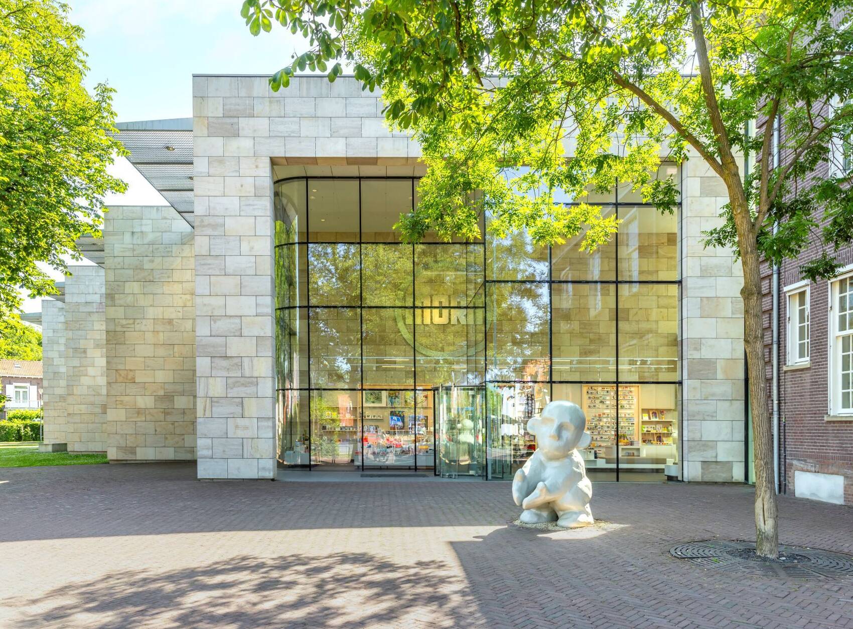 Erwin Olaf | Museum MORE