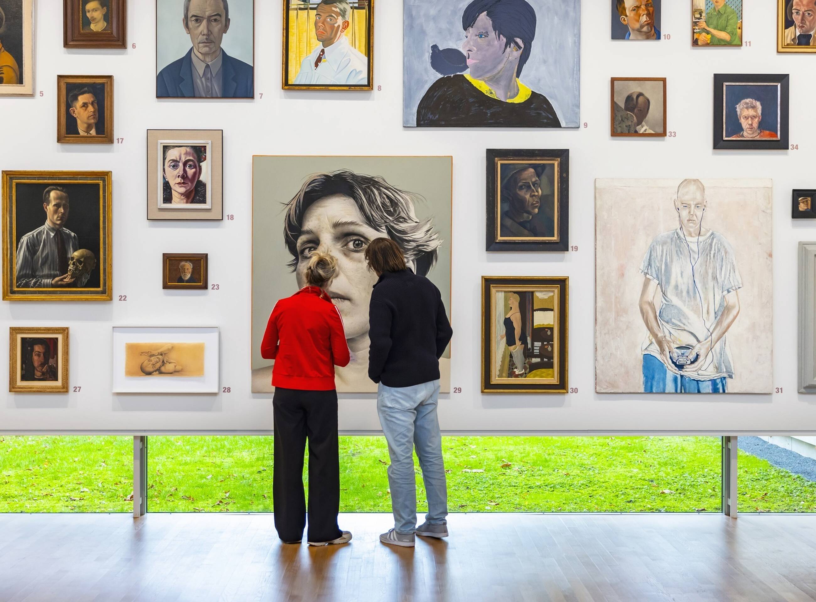 Erwin Olaf | Museum MORE